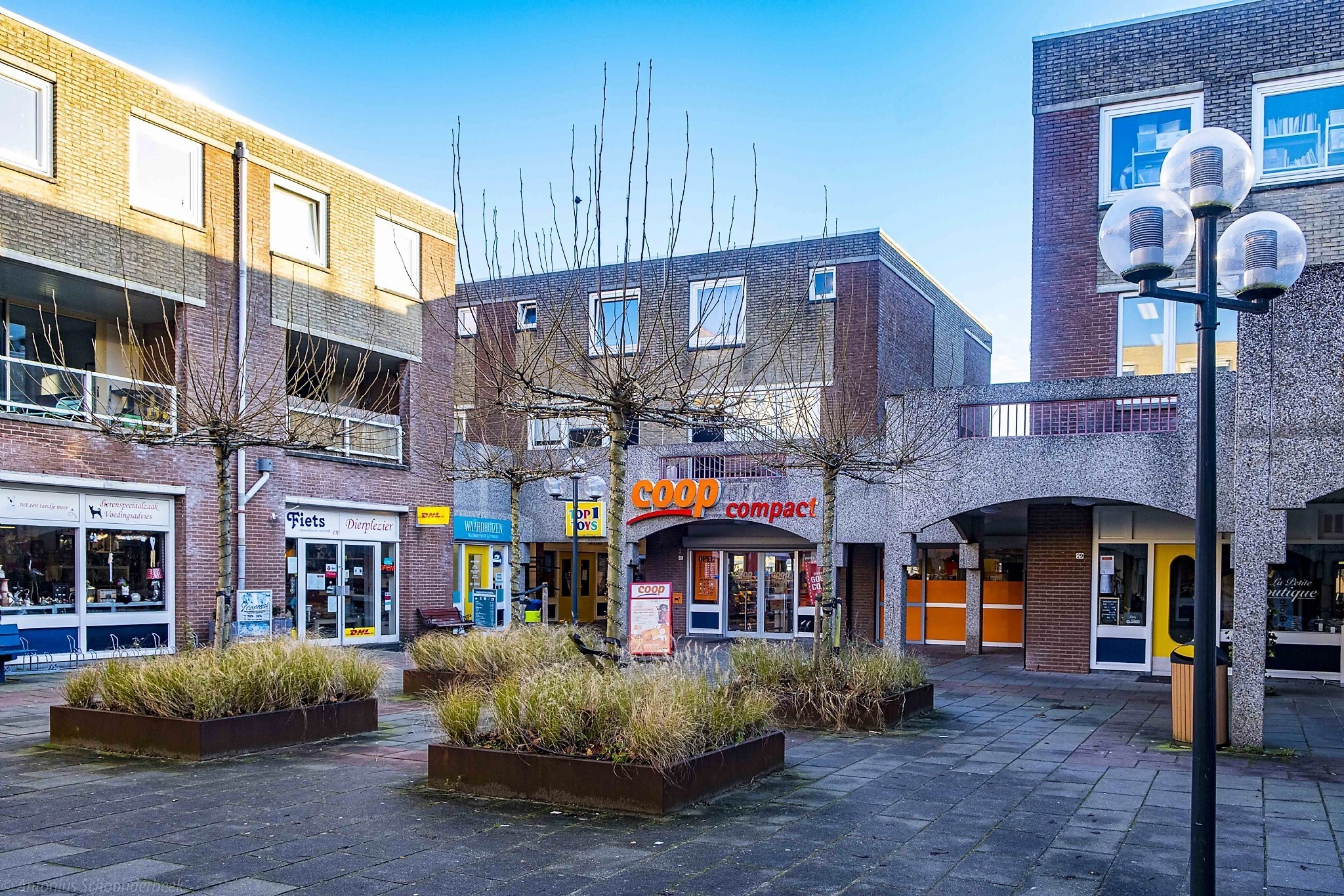 Haalbaarheidsonderzoek voor een nieuwe supermarkt in Waardhuizen - mijn ...